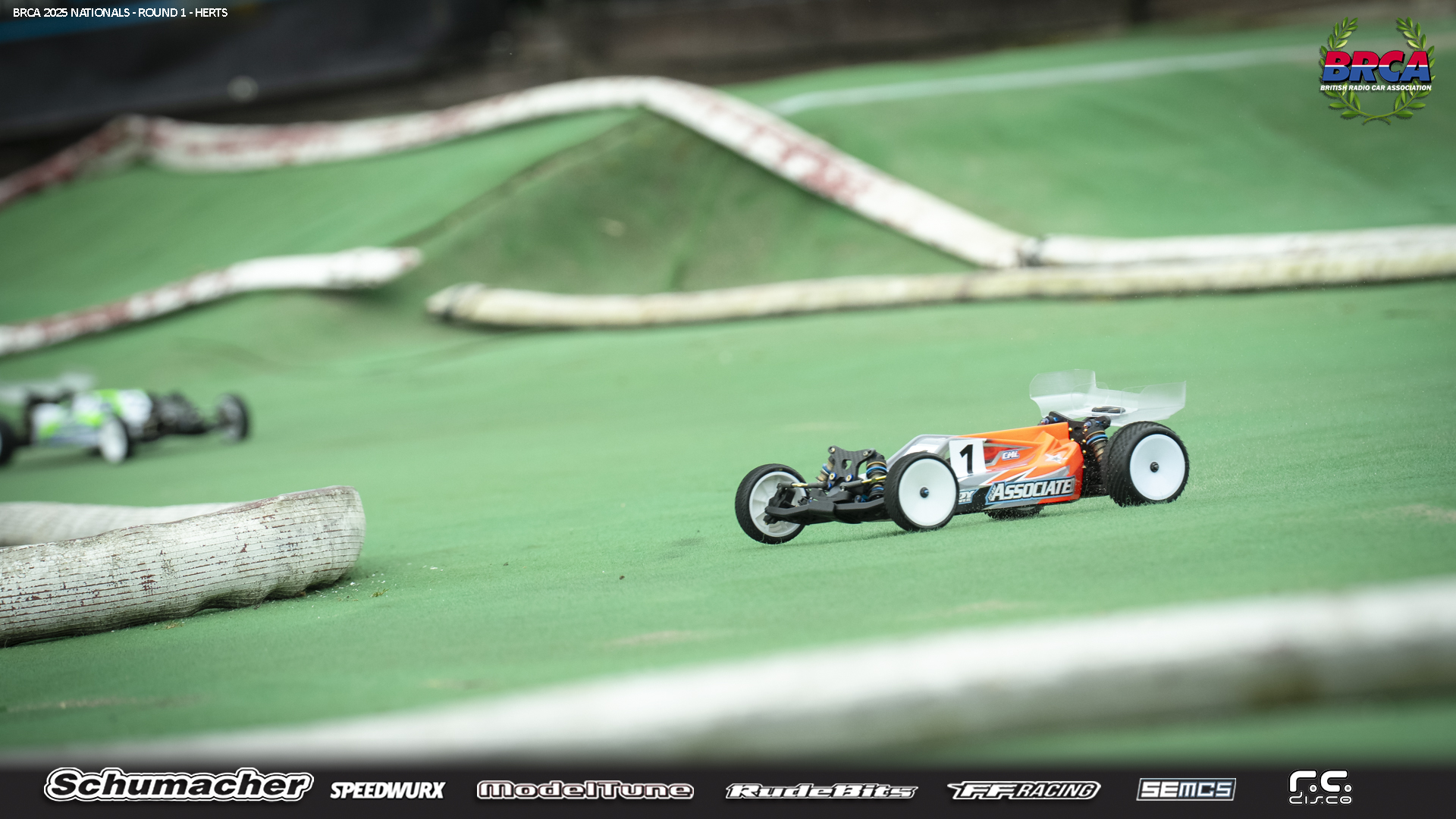 Tommy Hall takes 2wd Q2 at Herts... RacewayOne